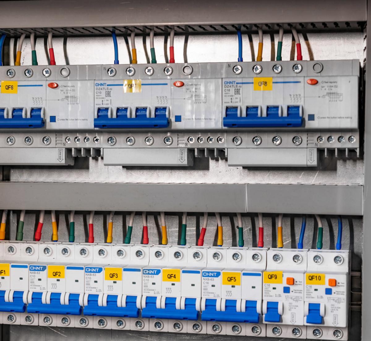 DZ47LE-32 2P 32A 100mA 6kA тип AC х-ка С, 3,5М Диф. автомат (CHINT ...